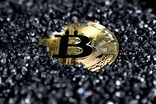 Crypto mining: Why Does Bitcoin Use so Much Energy? – EnergyRates.ca Crypto mining: Why Does Bitcoin Use so Much Energy? – EnergyRates.ca