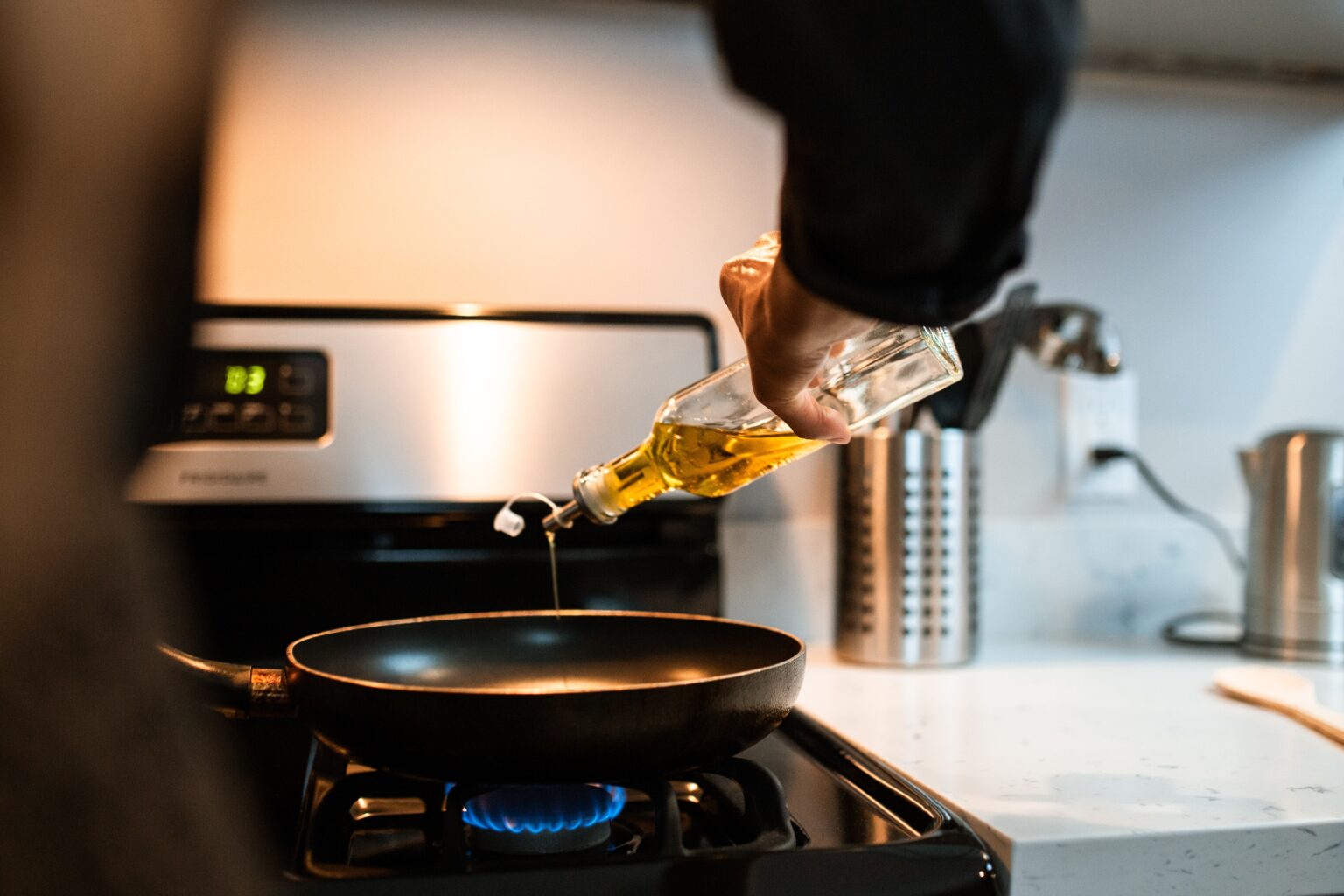 Natural Gas Stove vs. Electricity Powered: Which Should you Choose for ...